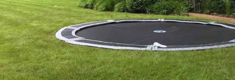 What to Put Under a Trampoline: The Best Landscaping Options » Turf ...